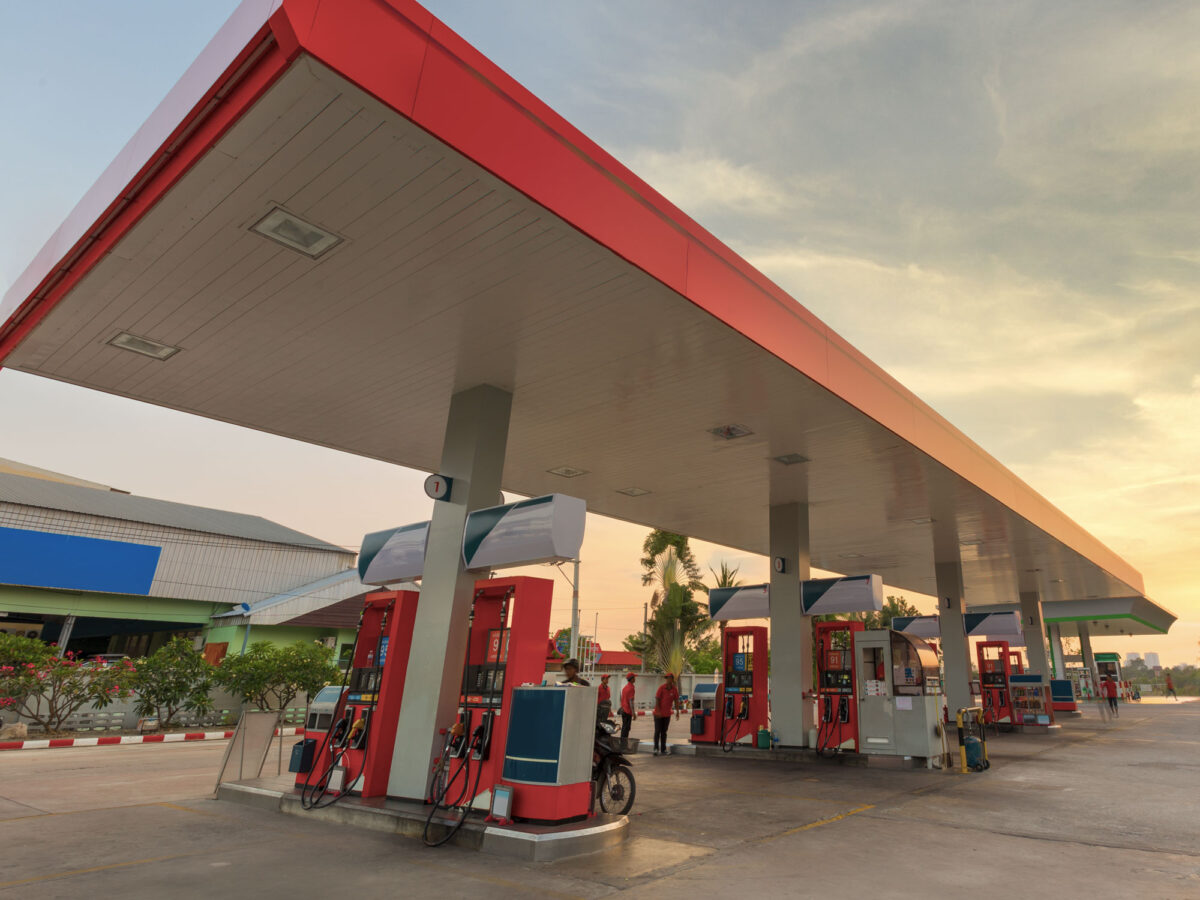 Four Reasons Fuel Retailers Should Debrand in 2024 - Financial Fuel ...
